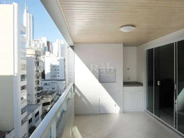 Apartamento para Venda em Balneário Camboriú/SC Centro 2 Quartos