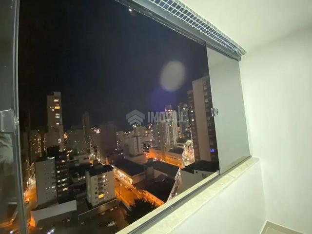 Apartamento para Venda em Balneário Camboriú/SC Centro 2 Quartos