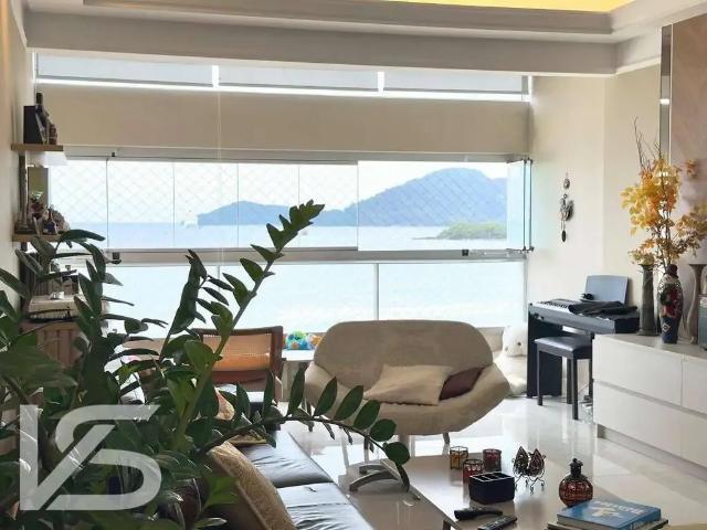 Apartamento para Venda em Balneário Camboriú/SC Centro 2 Quartos