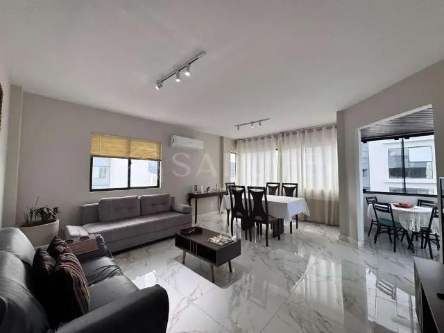 Apartamento para Venda em Balneário Camboriú/SC Centro 2 Quartos