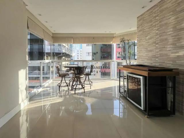 Apartamento para Venda em Balneário Camboriú/SC Centro 2 Quartos