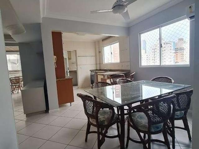 Apartamento para Venda em Balneário Camboriú/SC Centro 2 Quartos