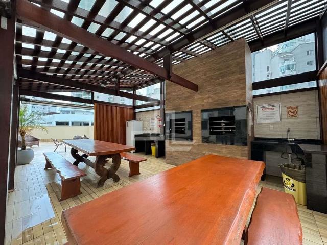 Apartamento para Venda em Balneário Camboriú/SC Centro 2 Quartos