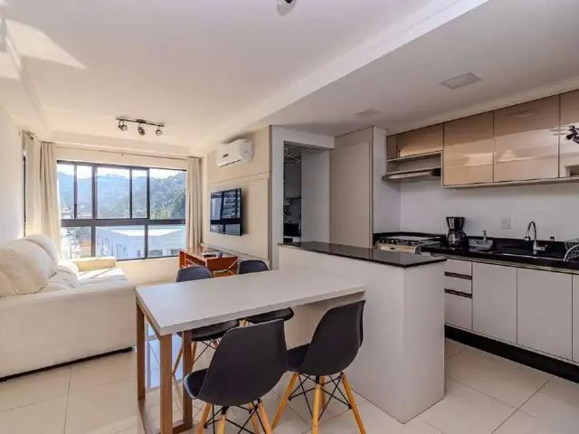 Apartamento para Venda em Balneário Camboriú/SC Centro 2 Quartos