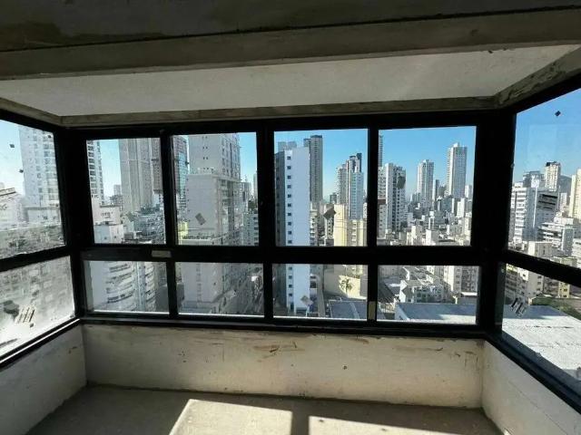 Apartamento para Venda em Balneário Camboriú/SC Centro 2 Quartos