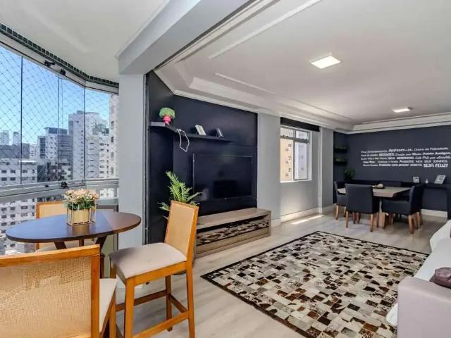 Apartamento para Venda em Balneário Camboriú/SC Centro 2 Quartos
