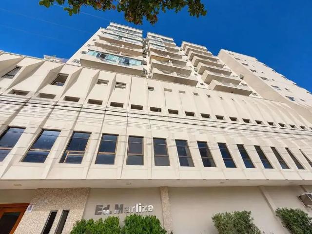 Apartamento para Venda em Balneário Camboriú/SC Centro 2 Quartos