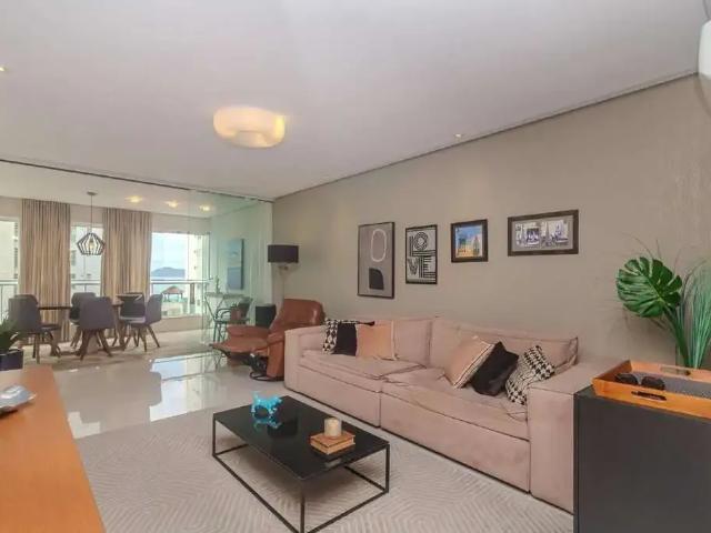 Apartamento para Venda em Balneário Camboriú/SC Centro 2 Quartos