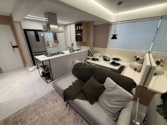 Apartamento para Venda em Balneário Camboriú/SC Centro 2 Quartos