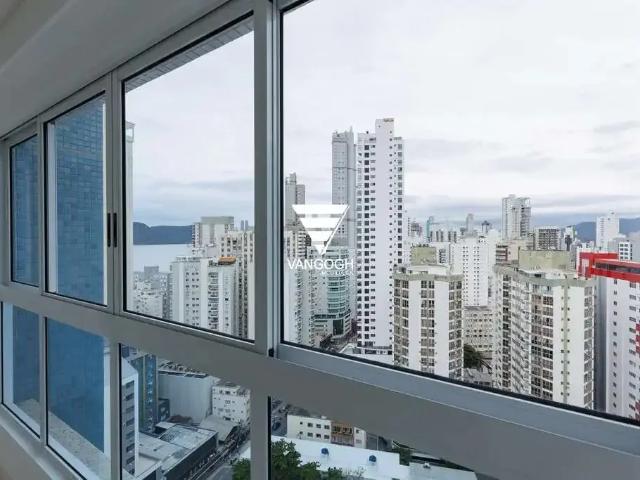 Apartamento para Venda em Balneário Camboriú/SC Centro 2 Quartos