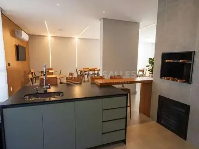 Apartamento para Venda em Balneário Camboriú/SC Centro 2 Quartos