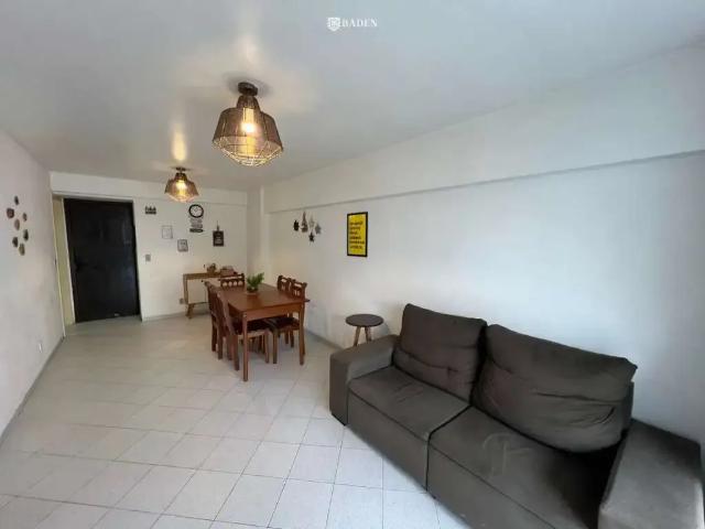 Apartamento para Venda em Balneário Camboriú/SC Centro 2 Quartos