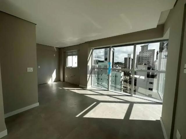Apartamento para Venda em Balneário Camboriú/SC Centro 2 Quartos