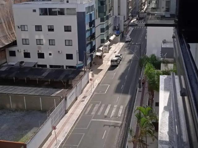 Apartamento para Venda em Balneário Camboriú/SC Centro 2 Quartos