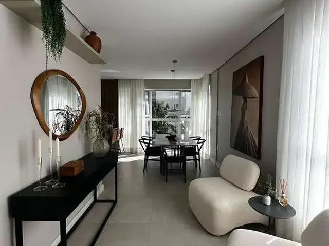 Apartamento para Venda em Balneário Camboriú/SC Centro 2 Quartos