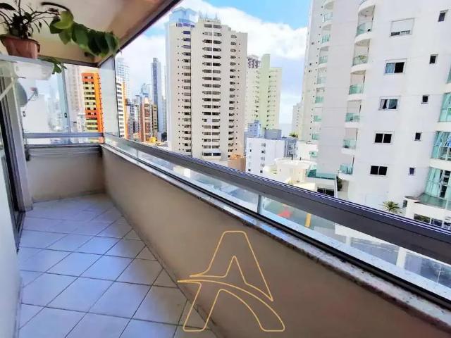 Apartamento para Venda em Balneário Camboriú/SC Centro 2 Quartos