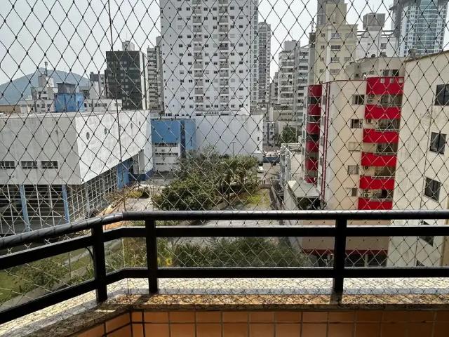 Apartamento para Venda em Balneário Camboriú/SC Centro 2 Quartos