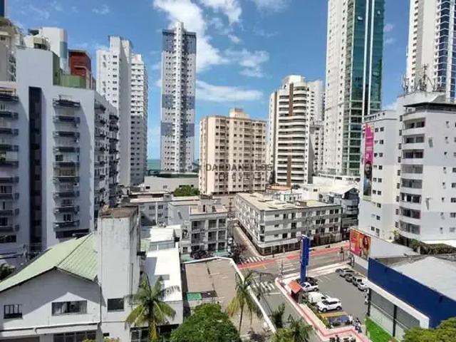 Apartamento para Venda em Balneário Camboriú/SC Centro 2 Quartos
