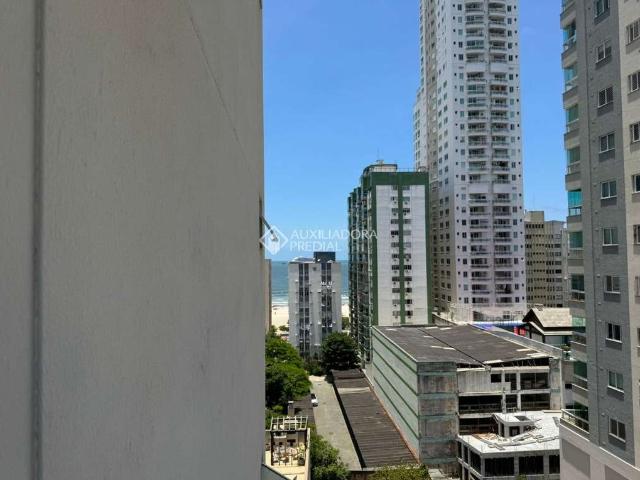 Apartamento para Venda em Balneário Camboriú/SC Centro 2 Quartos