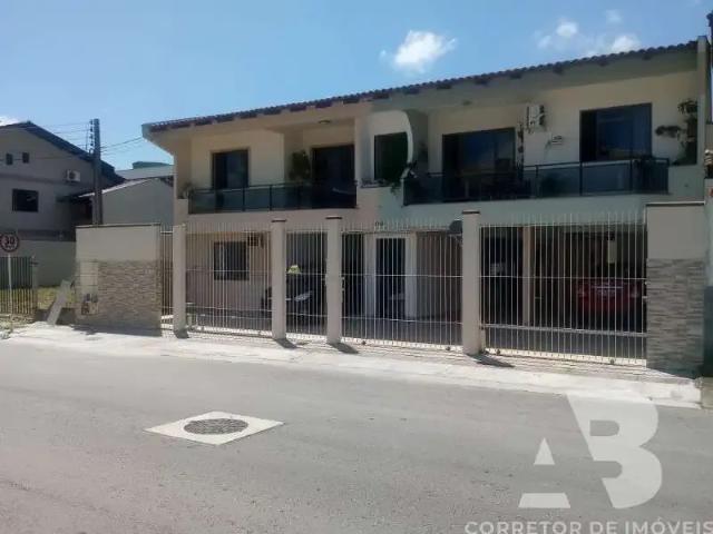 Apartamento para Venda em Balneário Camboriú/SC Centro 2 Quartos