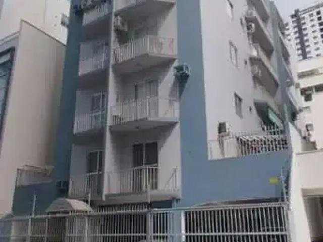 Apartamento para Venda em Balneário Camboriú/SC Centro 2 Quartos