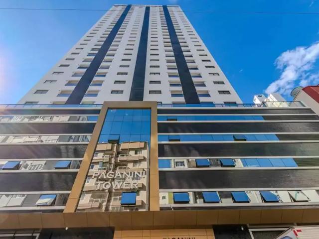 Apartamento para Venda em Balneário Camboriú/SC Centro 2 Quartos