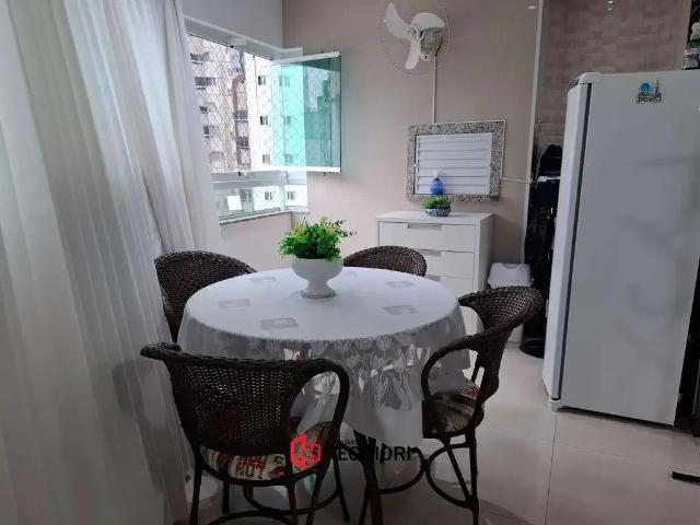 Apartamento para Venda em Balneário Camboriú/SC Centro 2 Quartos