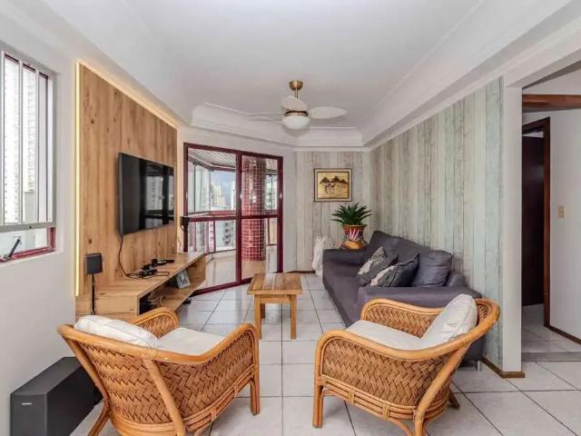 Apartamento para Venda em Balneário Camboriú/SC Centro 2 Quartos