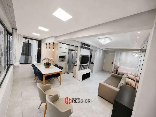 Apartamento para Venda em Balneário Camboriú/SC Centro 2 Quartos