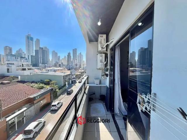 Apartamento para Venda em Balneário Camboriú/SC Centro 2 Quartos