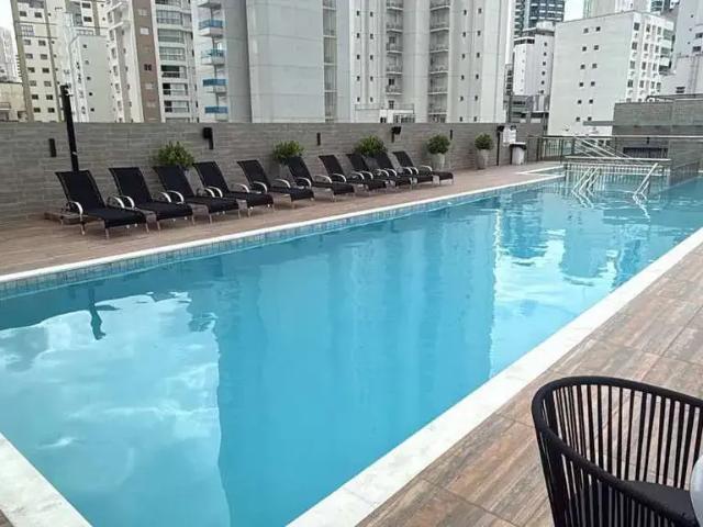 Apartamento para Venda em Balneário Camboriú/SC Centro 2 Quartos