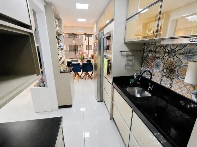 Apartamento para Venda em Balneário Camboriú/SC Centro 2 Quartos