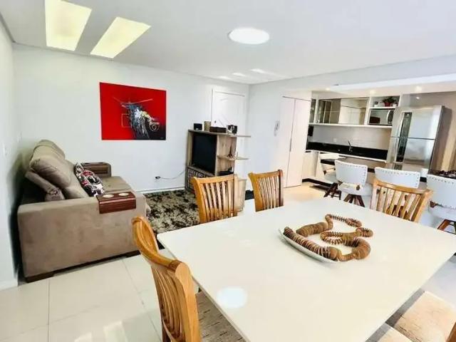 Apartamento para Venda em Balneário Camboriú/SC Centro 2 Quartos