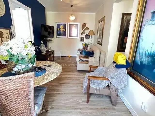 Apartamento para Venda em Balneário Camboriú/SC Centro 2 Quartos