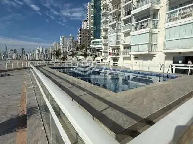 Apartamento para Venda em Balneário Camboriú/SC Centro 2 Quartos
