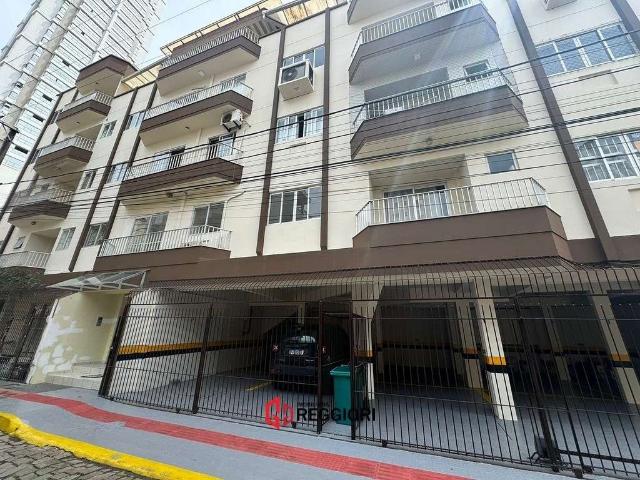 Apartamento para Venda em Balneário Camboriú/SC Centro 2 Quartos