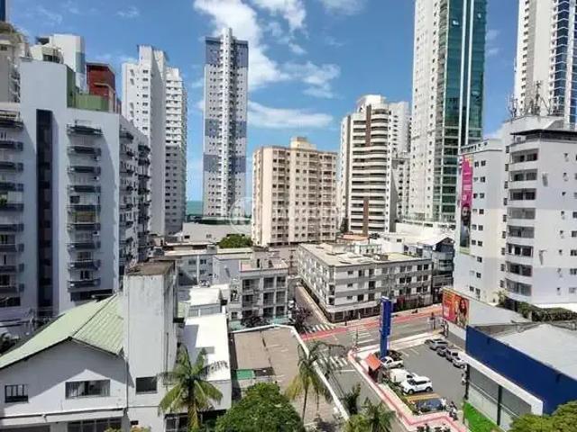 Apartamento para Venda em Balneário Camboriú/SC Centro 2 Quartos