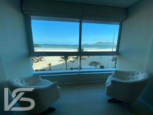 Apartamento para Venda em Balneário Camboriú/SC Centro 2 Quartos