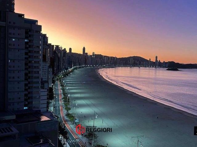 Apartamento para Venda em Balneário Camboriú/SC Centro 2 Quartos