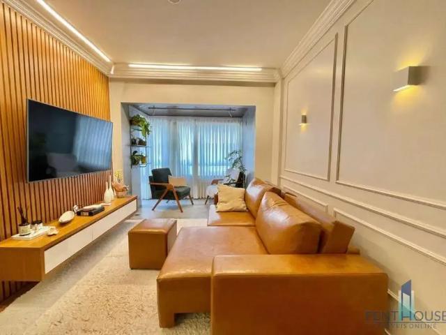 Apartamento para Venda em Balneário Camboriú/SC Centro 2 Quartos