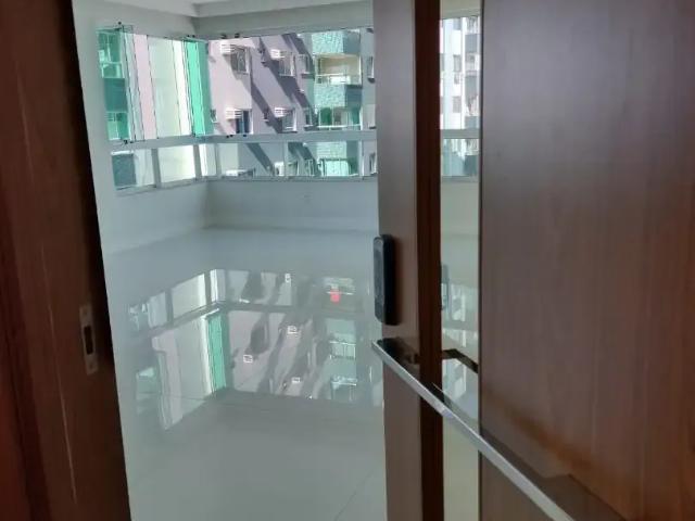 Apartamento para Venda em Balneário Camboriú/SC Centro 3 Quartos