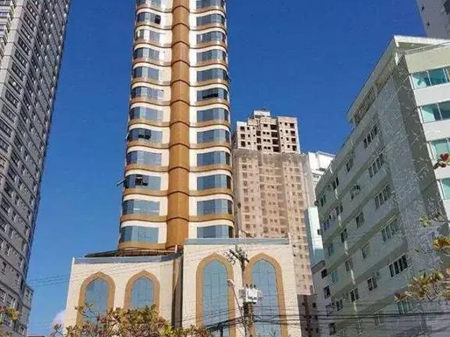 Apartamento para Venda em Balneário Camboriú/SC Centro 3 Quartos