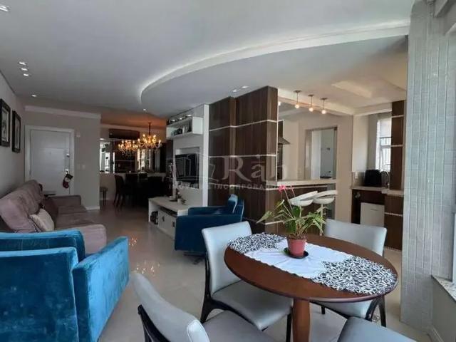 Apartamento para Venda em Balneário Camboriú/SC Centro 3 Quartos