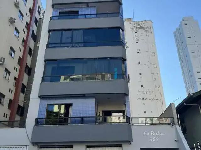 Apartamento para Venda em Balneário Camboriú/SC Centro 3 Quartos
