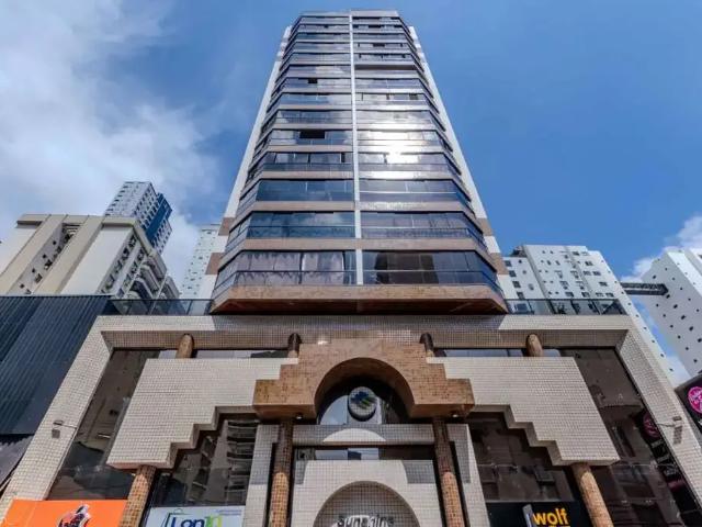 Apartamento para Venda em Balneário Camboriú/SC Centro 3 Quartos