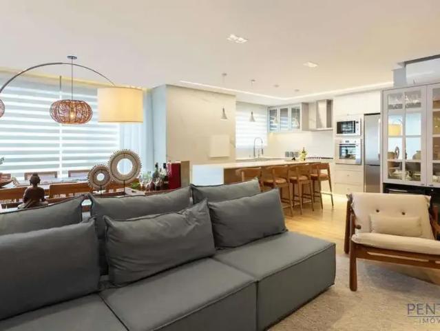Apartamento para Venda em Balneário Camboriú/SC Centro 3 Quartos