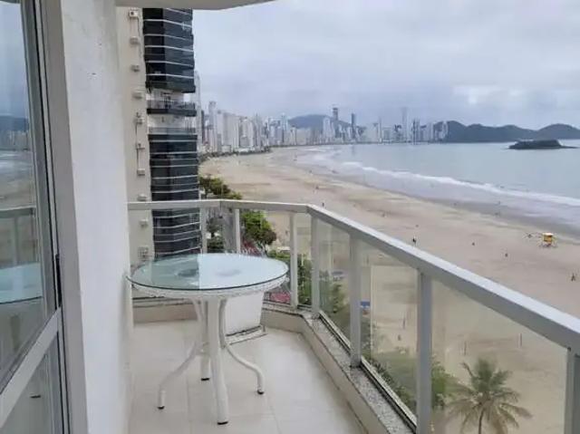 Apartamento para Venda em Balneário Camboriú/SC Centro 3 Quartos