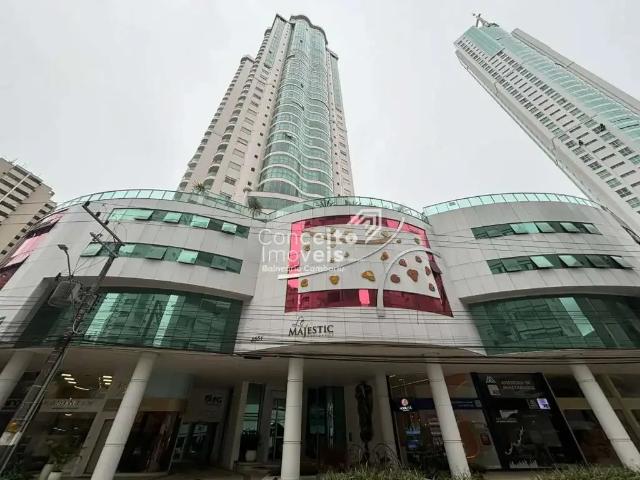 Apartamento para Venda em Balneário Camboriú/SC Centro 3 Quartos