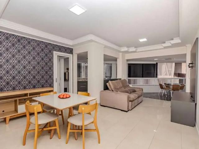 Apartamento para Venda em Balneário Camboriú/SC Centro 3 Quartos
