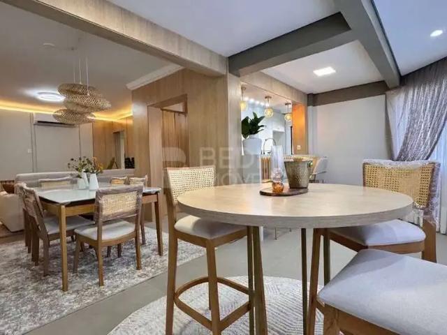 Apartamento para Venda em Balneário Camboriú/SC Centro 3 Quartos